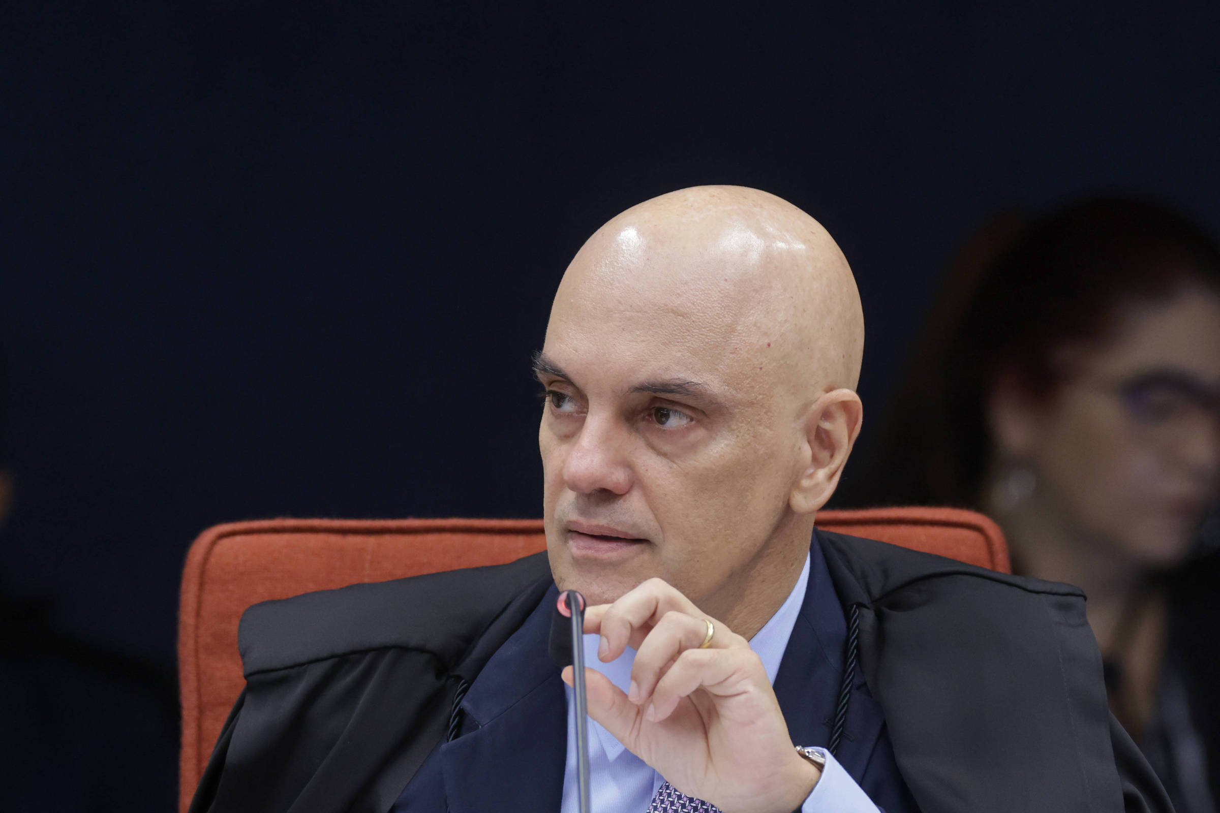 Alexandre de Moraes acumula crises no STF e amplia polarização política ...